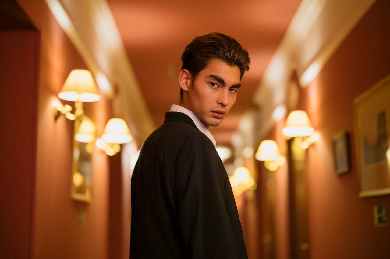 Essential Qualities or Skills for Hotel Front Desk - Stay Express World ...