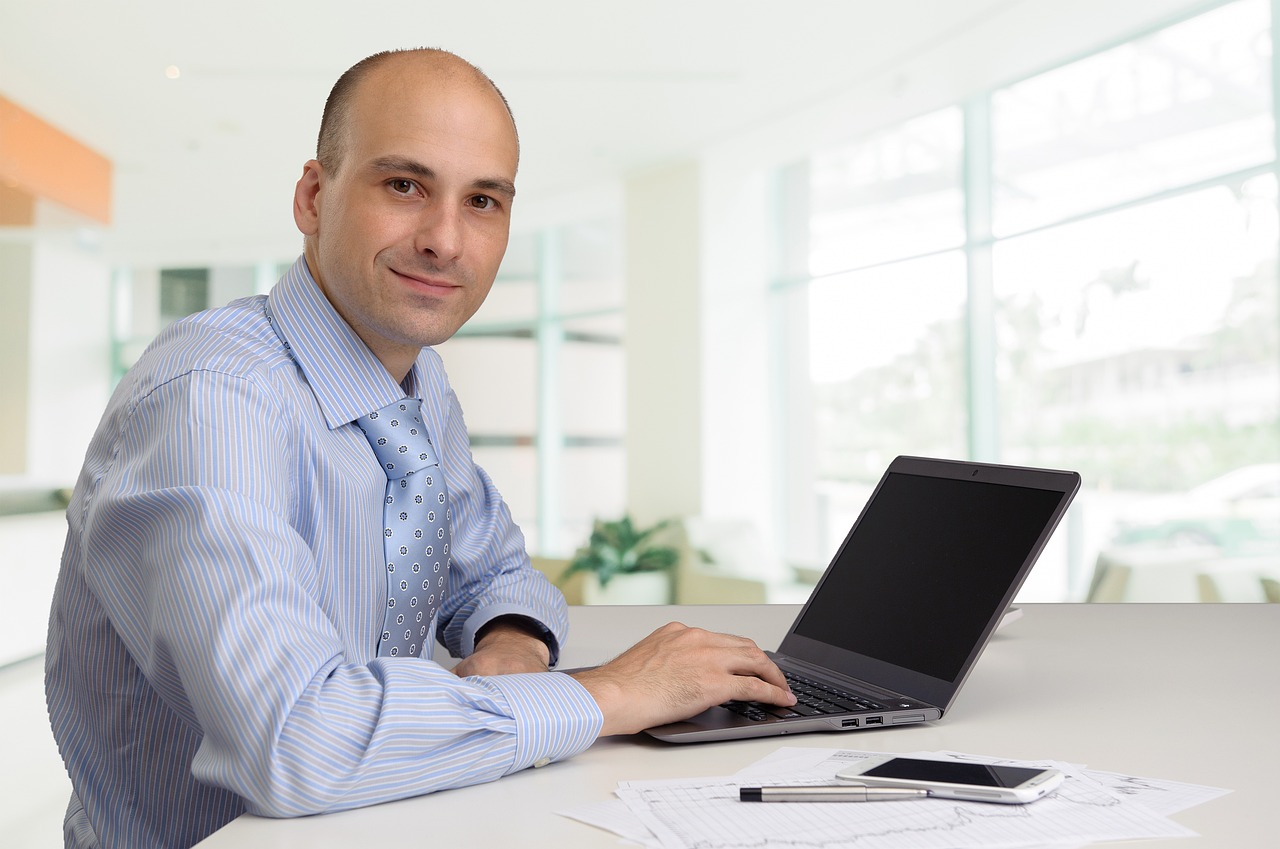 How Bleisure Travel Can Help in Employee Retention for Companies - Stay ...